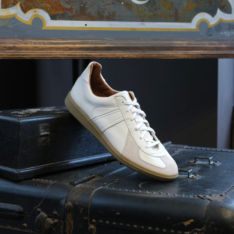 Sneakers – Leather Healer